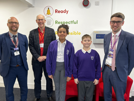 South East Essex Academy Trust - Councillor Collins visits Heycroft
